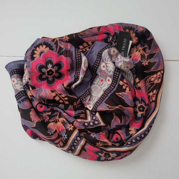 V. FRAAS | Accessories | Large V Fraas Scarf Wrap | Poshmark